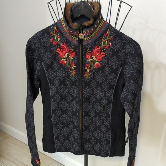Icelandic Design | Sweaters | Floral Embroidered Icelandic Sweater ...
